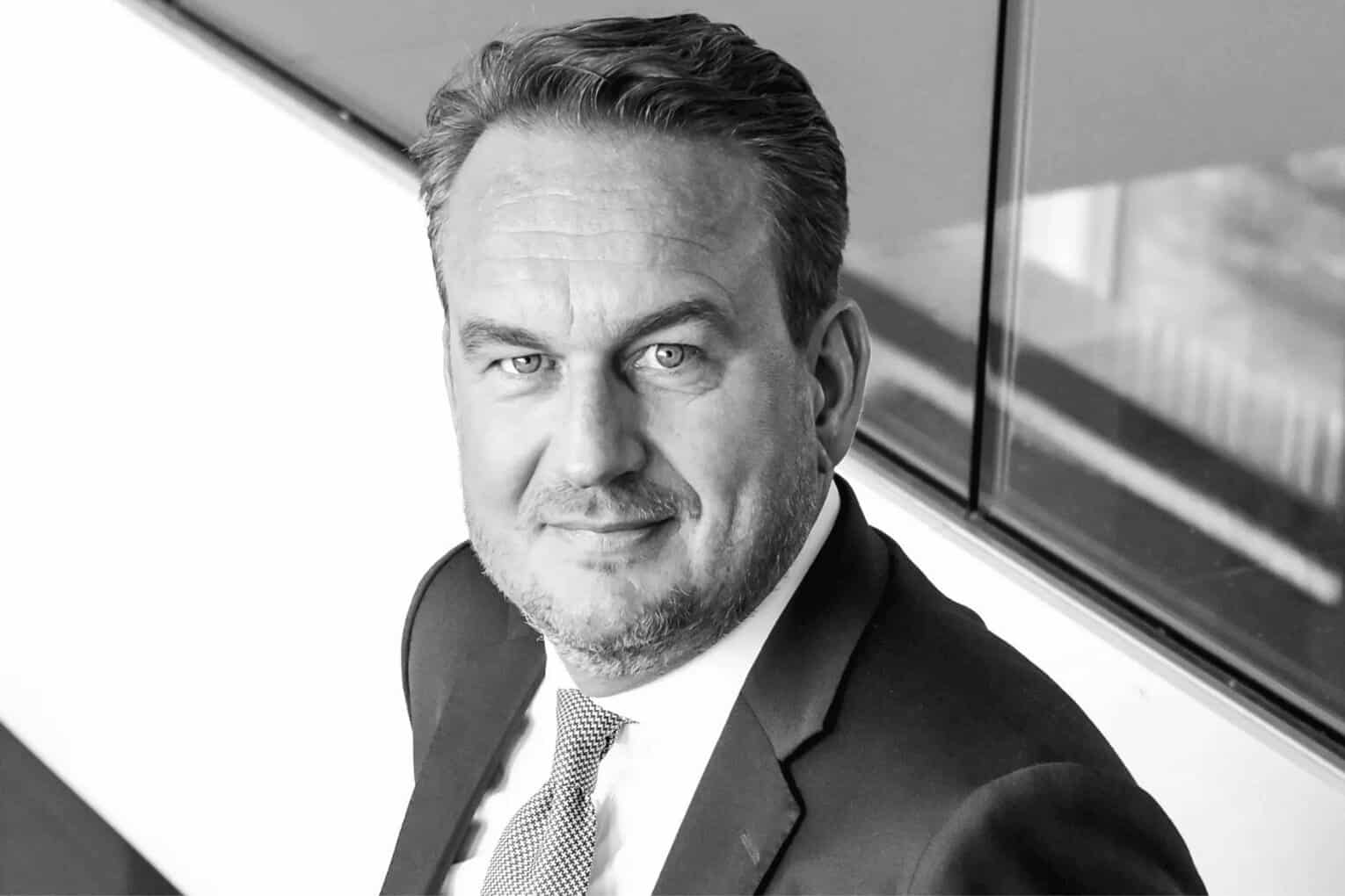 Ex-Prop Trader’s $440 Billion Family Office Club Hires New CEO - WORLDEF News